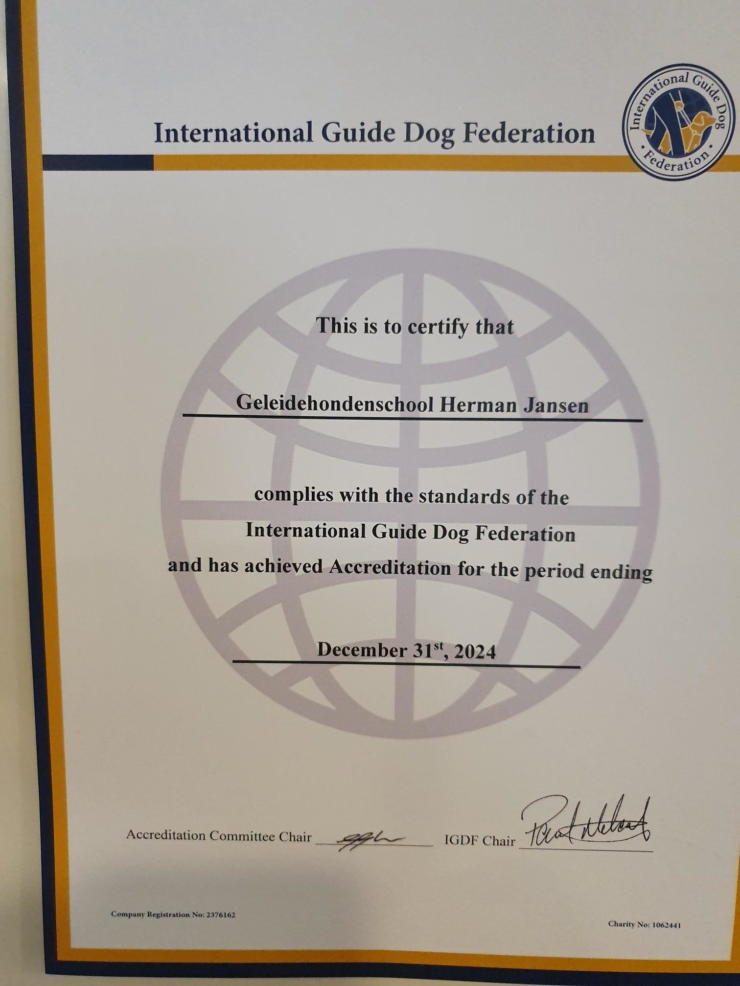 Lid van de International Guide Dog federation | Geleidehondenschool ...